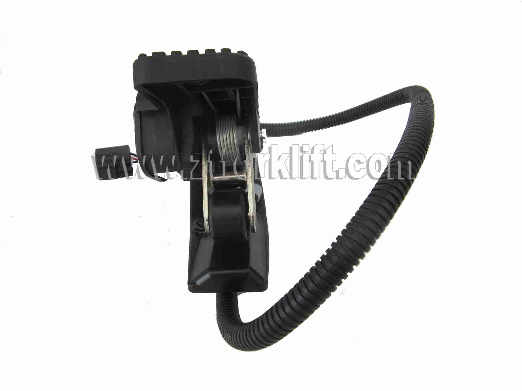 JCTH-3601-Forklift Accelerator