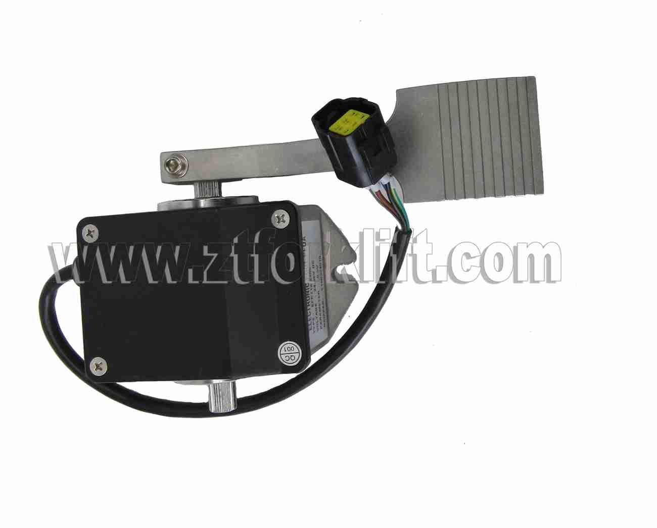 EFP712-2406 -Forklift Accelerator